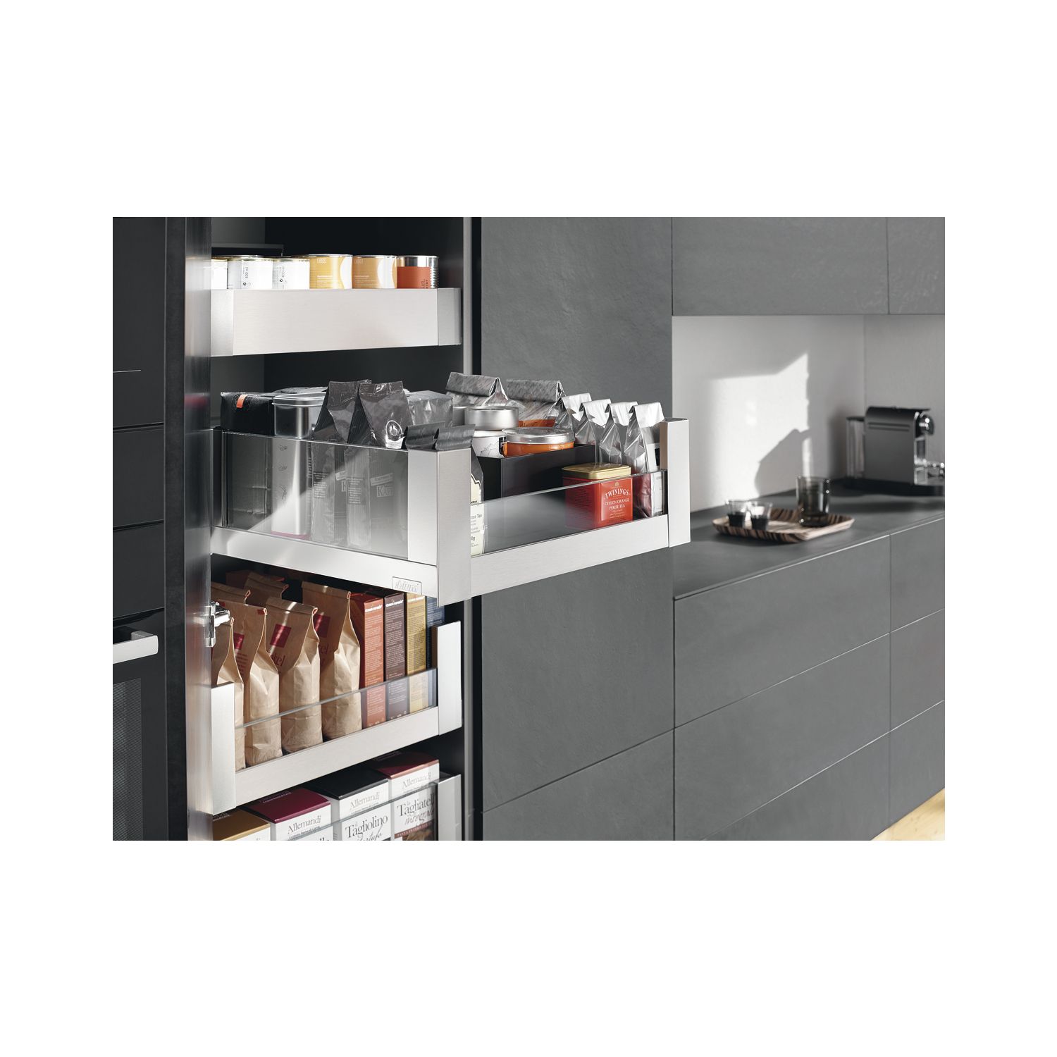 BLUM SPACE TOWER LEGRABOX free mit Glas - vasalat