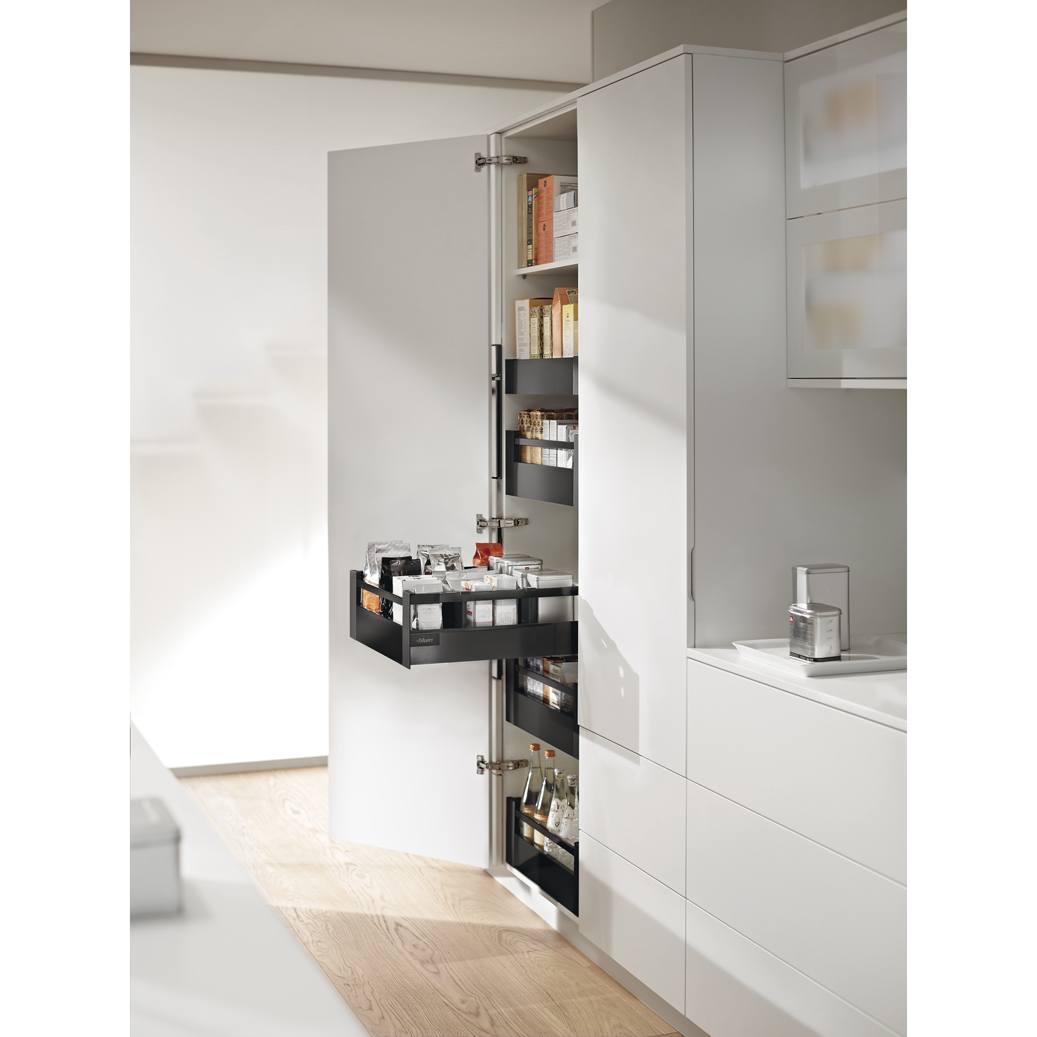 BLUM SPACE TOWER TANDEMBOX antaro mit Reling - vasalat